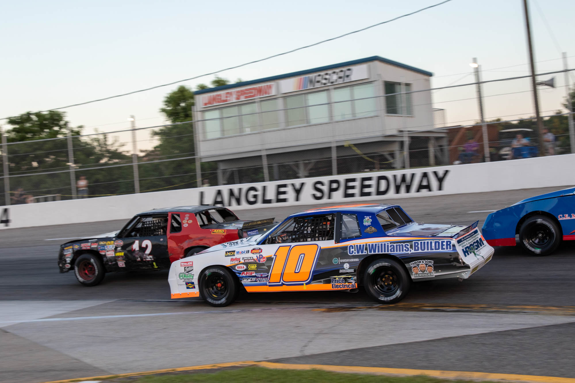 Weekly – Larry King Law's Langley Speedway